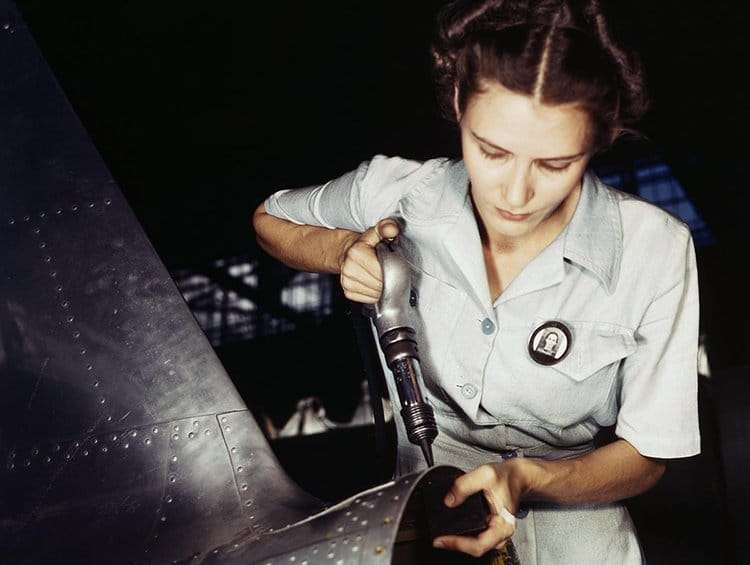 Rosie the Riveter Photos: Building America’s Arsenal of Democracy